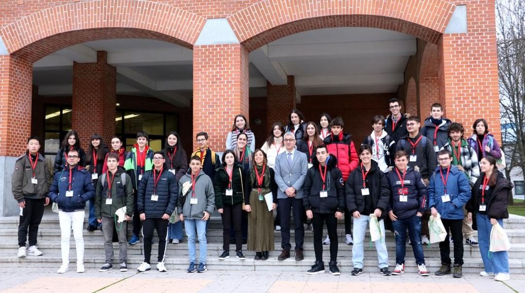 StudyQA — University of León — Leon — Spain: Fees, Rankings, Courses ...