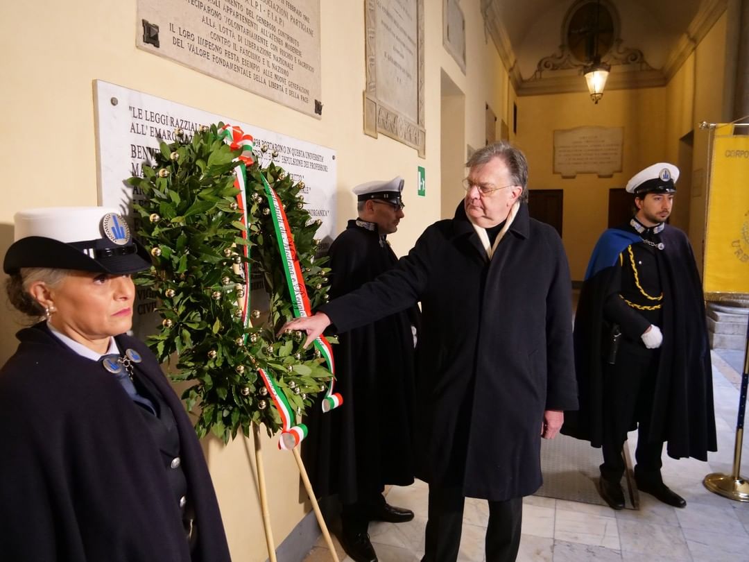 "Discover the Prestigious University of Modena and Reggio Emilia ...